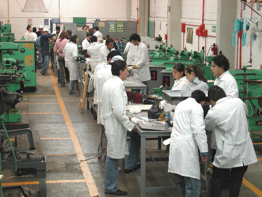 ¿Dónde quedaron los trabajos de manufacturación?